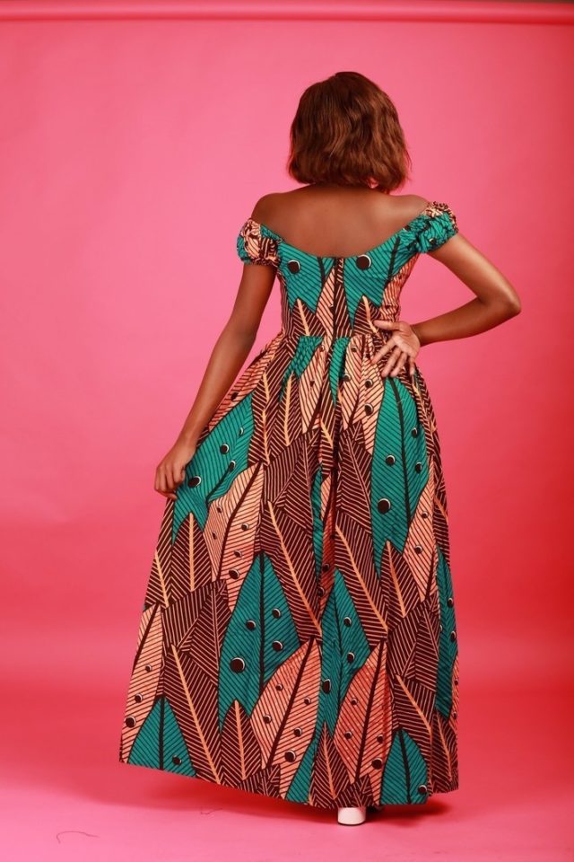 10 jolies robes en pagne parfaites pour les fêtes - Silence Brisé