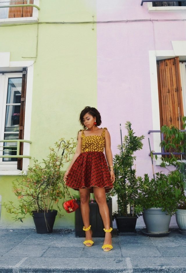 10 jolies robes en pagne parfaites pour les fêtes - Silence Brisé